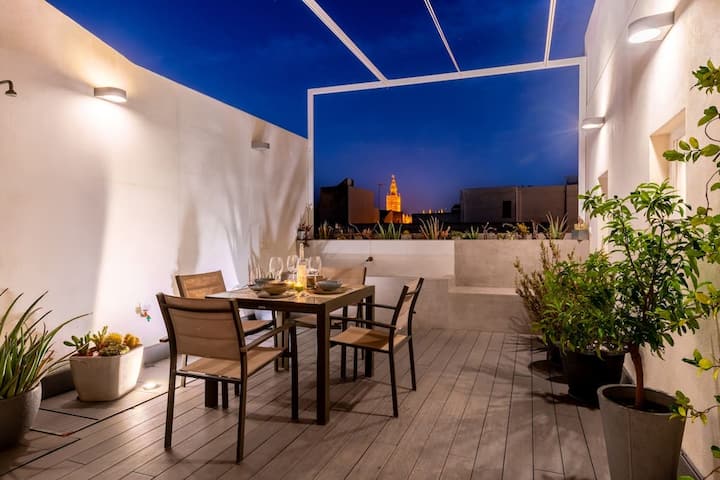 Céntrico Y Luminoso áTico - Seville