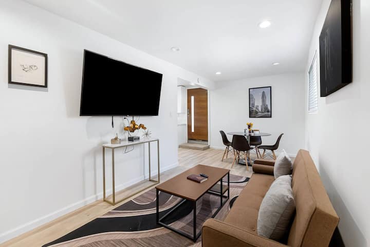 East Los Angeles Hideaway - Civic Center - Los Angeles