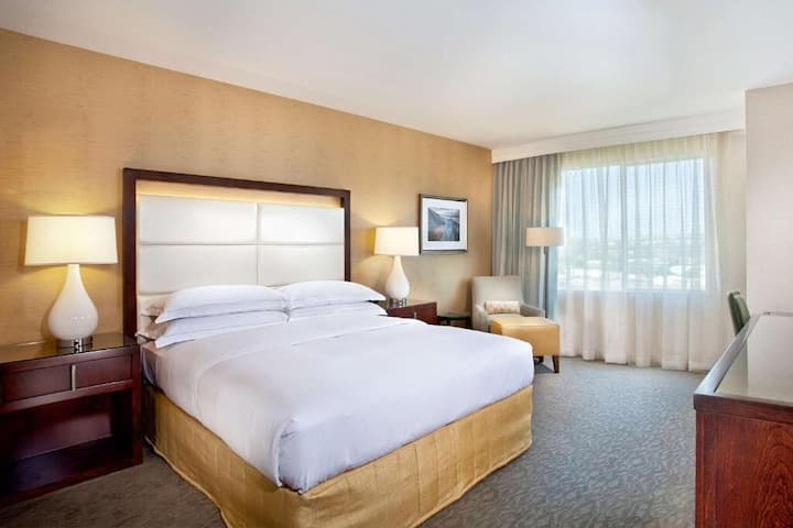 Coastal Retreat! Pet-friendly, Parking, Pool! - Encinitas, CA