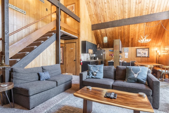 Chalet 12 - Just Steps From The Lifts, All-season - June Lake, CA