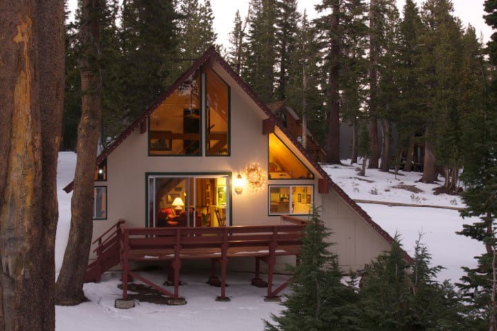 Chalet #6, Charming Cabin Perfect Location Steps T - June Lake, CA