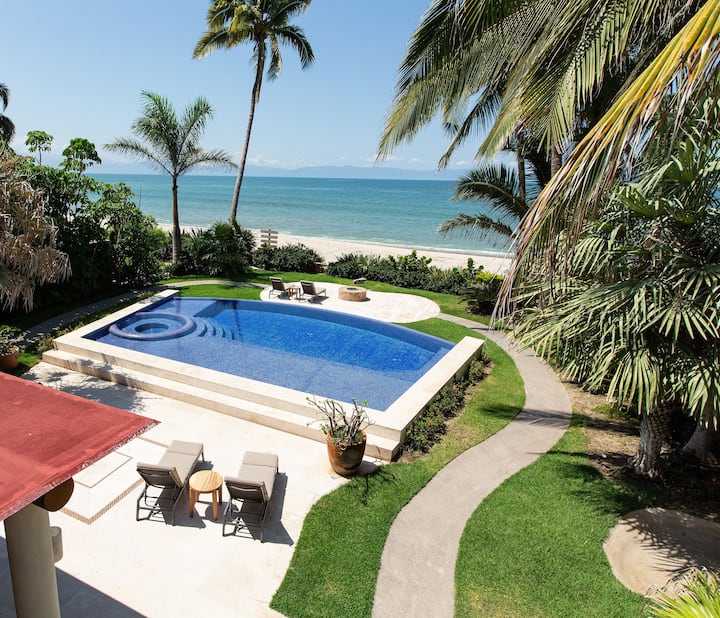 Beautiful Beachfront House Girasol - Bucerías