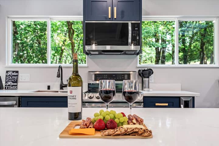 Cosmoretreat~lively Family Escape Hottub/pup/wifi - Russian River Vineyards, Forestville