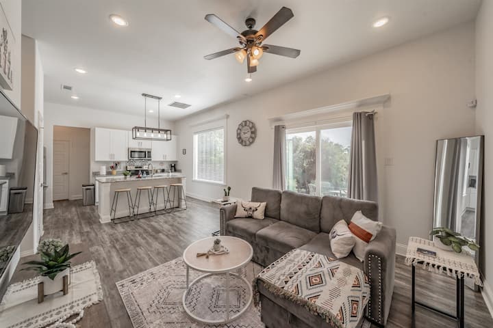 Cowtown Casita - Close To Stockyards, Billy Bob's - Fort Worth, TX