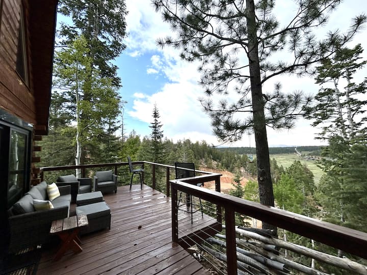 Rim Overlook Cabin Retreat! - Navajo Lake, UT