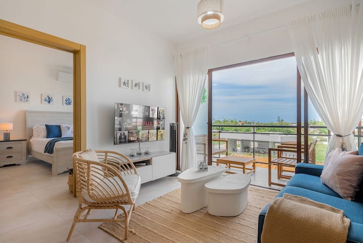 Two Bedrooms, Pool, Gym, And Near The Beach - Punta Cana