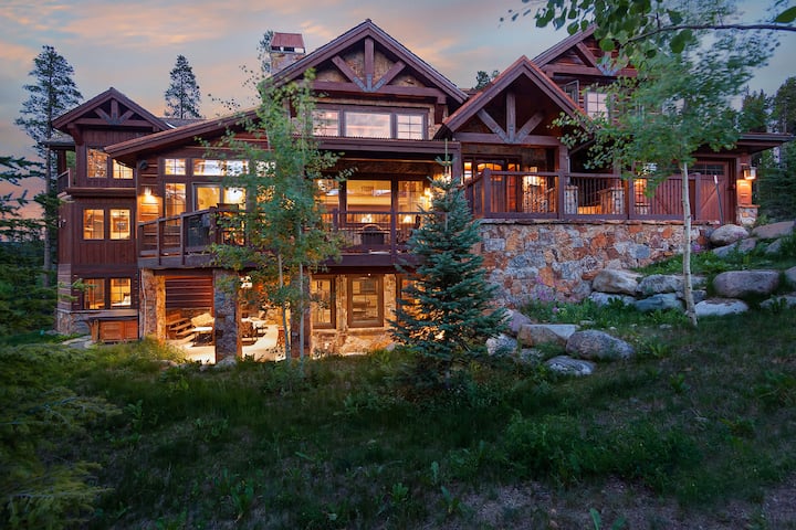 Gorgeous Home W/ Fire Pit, Walk To Ski Lifts! - Breckenridge, CO