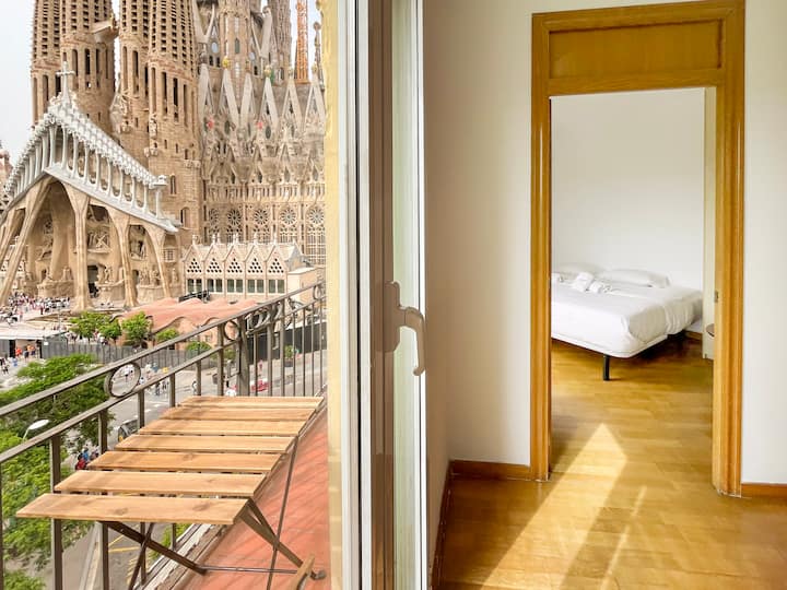 Mensual Sagrada Familia La Plaça - Barcelone