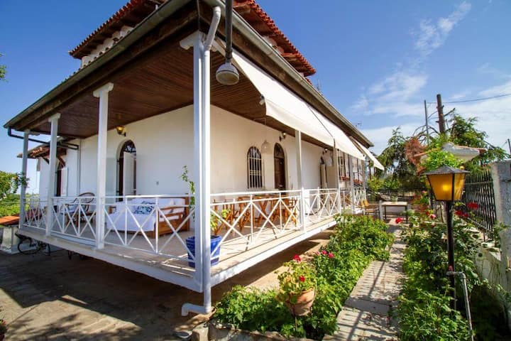 Eden Park Sozopoli - 7 Bdr Beach Villa - Yard - Halkidiki