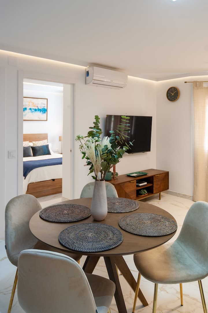 Luxurious Apartment In The Heart Of Málaga - Málaga