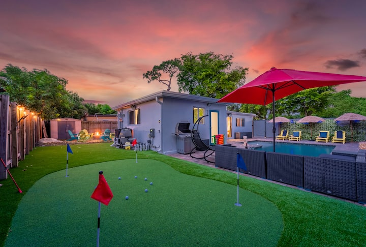 Surfari Pompano! Heated Pool Home 9 Mins To Beach - Deerfield Beach, FL