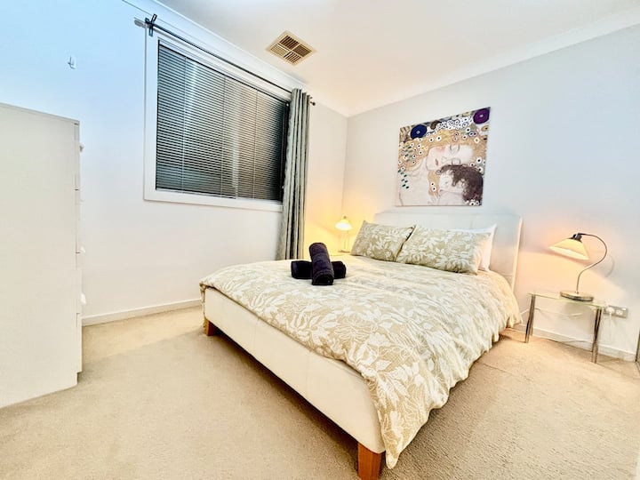 Your Tranquil Haven In East Perth - Bassendean