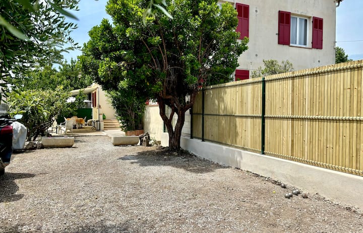 Spacieux Appartement Grande Terrasse Et Parking - Mandelieu-la-Napoule