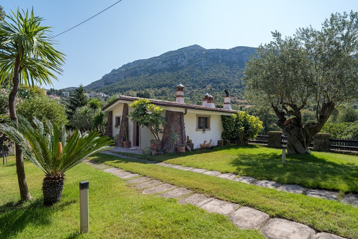 Casa Bados Con Piscina Privata - Dorgali