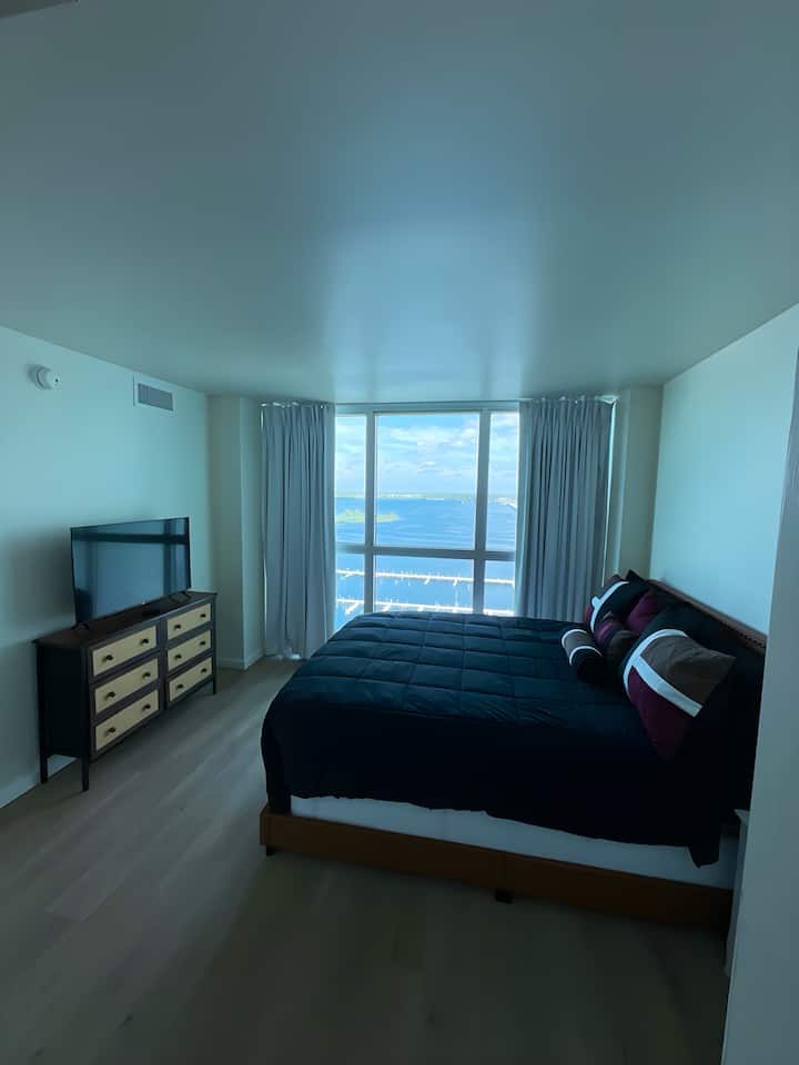Stunning Water View Suite - Fort Myers, FL