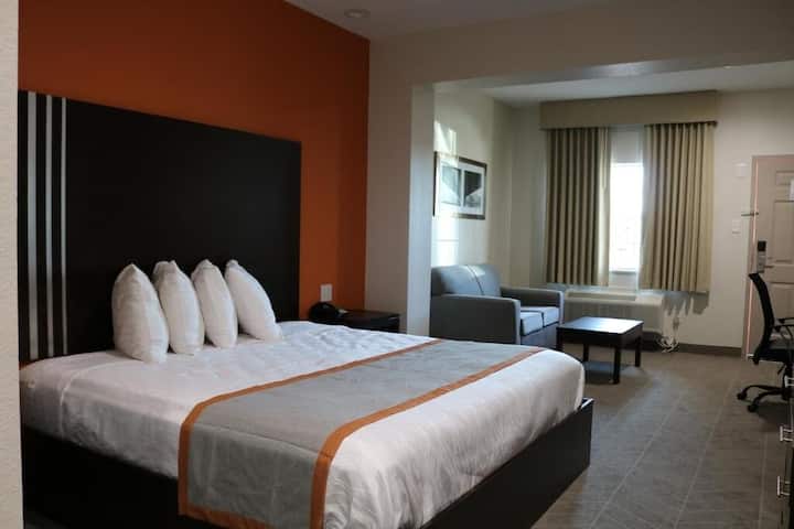 King Bed, Scottish Inns Iah, Free Iah Shuttle - Spring, TX