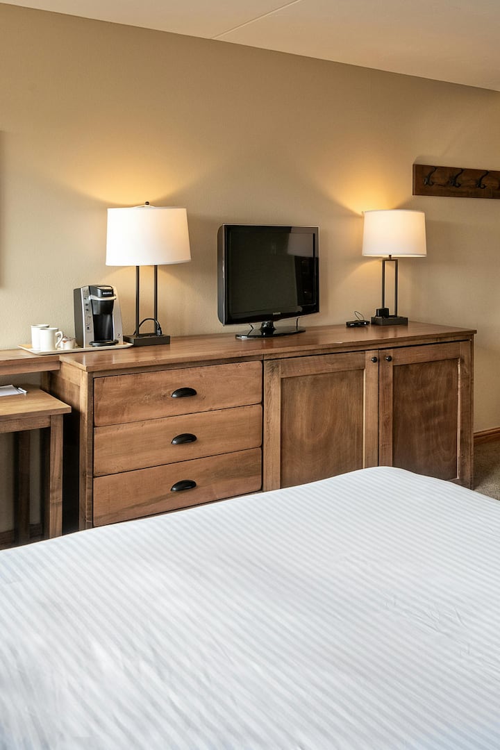 Free Beaver Run Shuttle For Getting To/from Town - Breckenridge, CO