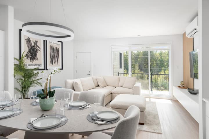 Dream Home Retreat - Chloe - Mirabel