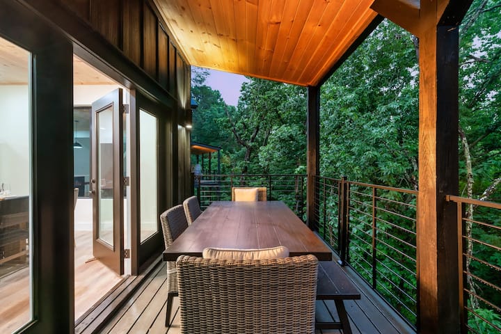 Luxe Stay, Sleeps 12・indoor Pool・hot Tub・games - Sevierville, TN