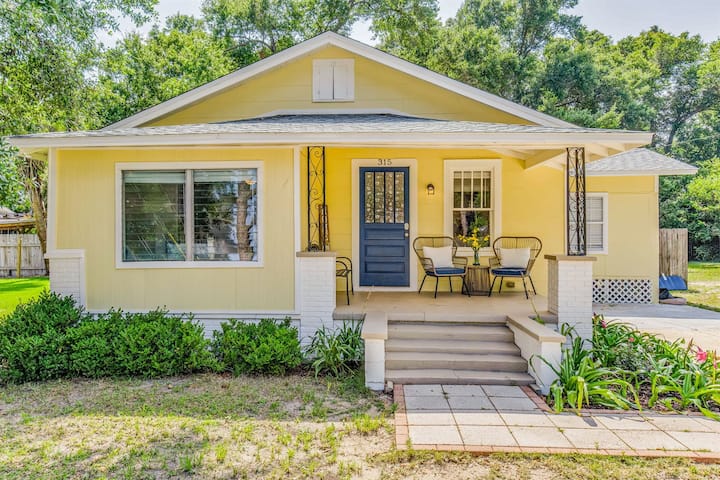 Family Friendly, Pets Welcome, Downtown & Beaches! - Pensacola, FL
