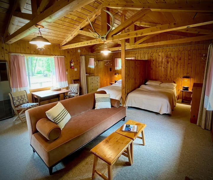 Tata River Cabin #8: The Shavano Cabin - Monarch, CO