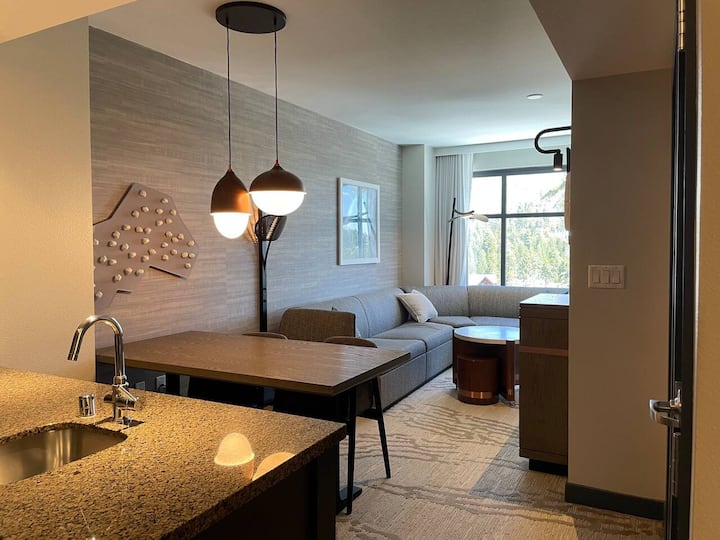 New! 1 Bed Room In 4star Hotel@village - Mammoth Lakes, CA