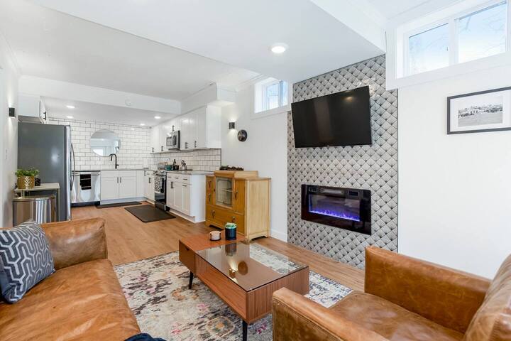 Renovated 2br Kings|walk To Ku Med|private Parking - Kansas City