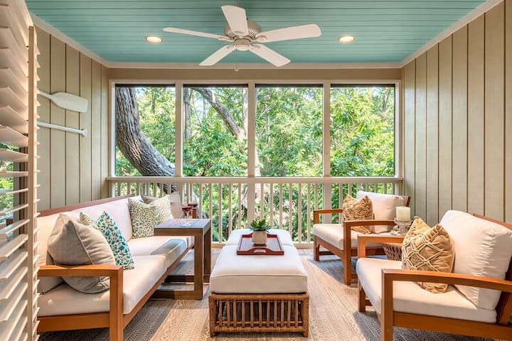 Family Beach Cottage - Steps To Beach & Pool - Seabrook Island, SC