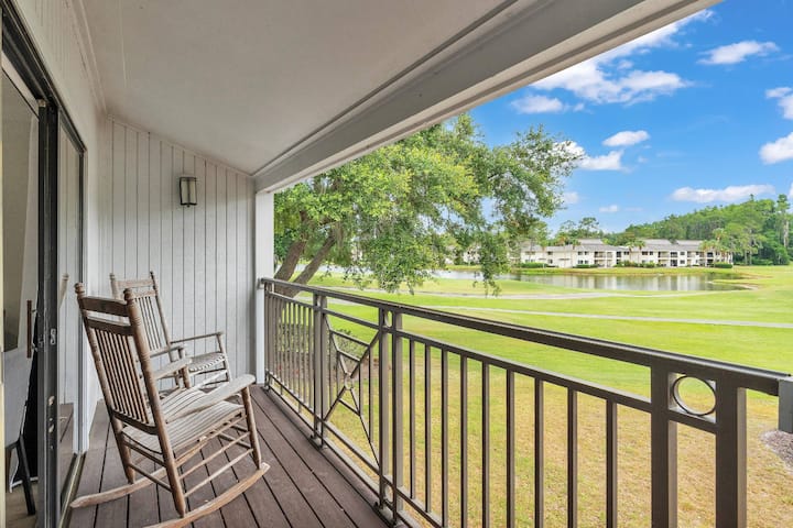 Scenic Golf & Tennis Studio – Perfect Getaway! - Epperson Lagoon, Wesley Chapel