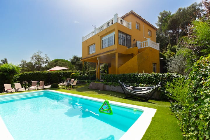 2 Demeures Privées Dans Une Magnifique Villa ! - Blanes