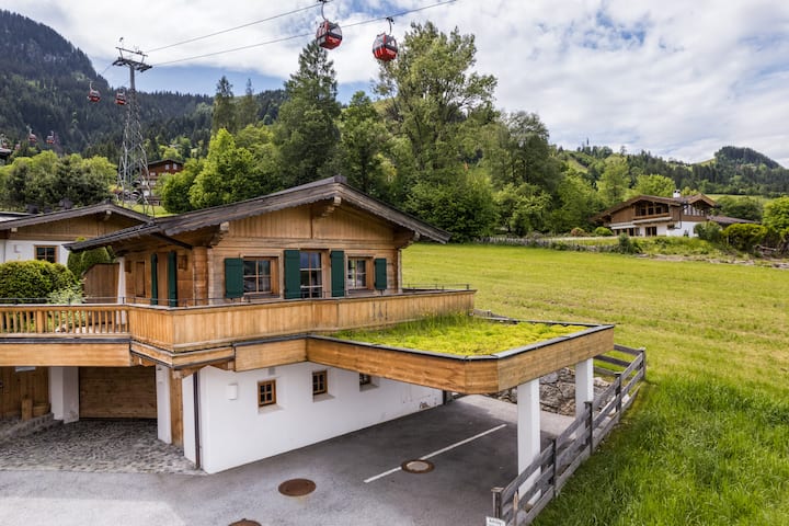 Ski In/ski Out/studio Asten By Alpine Host Helpers - Kitzbuhel