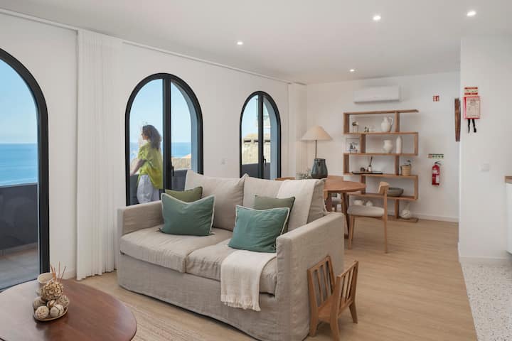 Lazareto Sea View By An Island Apart - Funchal