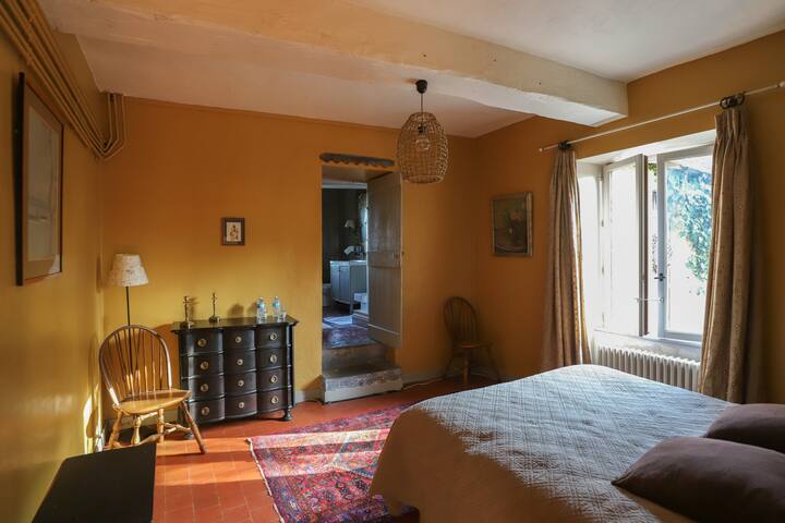Le Gîte De Montjardin Du Château De Vaulx - Charolles