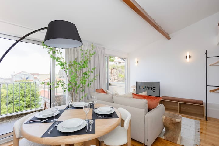 Liiiving In Porto - Mezzanine Delight Balcony - Valadares