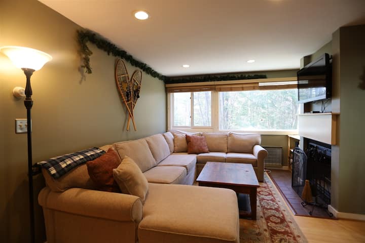 Waterville Valley Vacation Condo Close To Town - Waterville Valley, NH