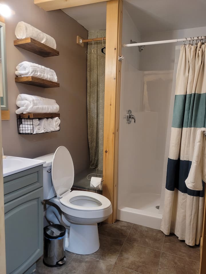 Storr's Historical Retreats - Wilmington, NY