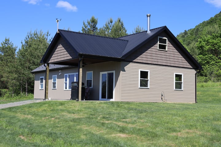 Scenic Mountain Lodge - Finger Lakes, NY