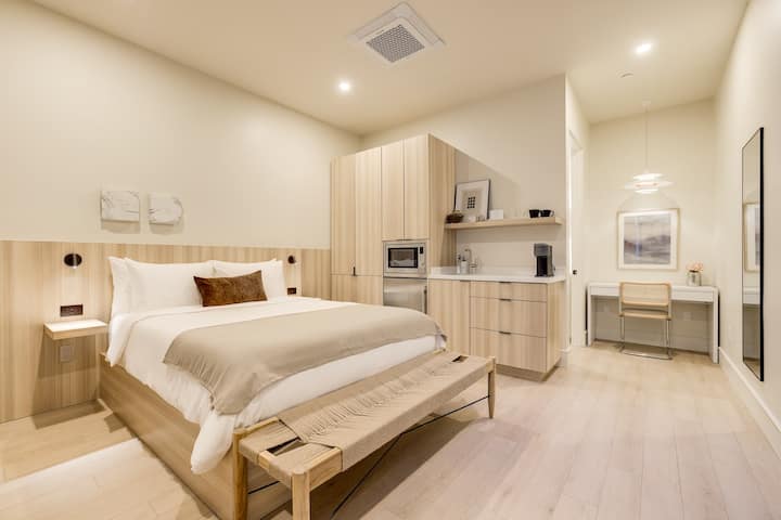Casa De La Vina Unit 5 - Boutique Suites - Santa Bárbara, CA