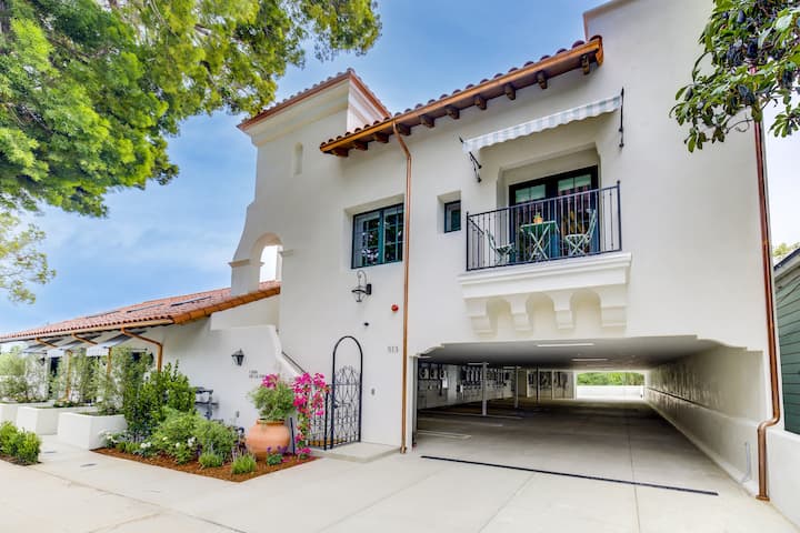 Casa De La Vina Unit 15 - Boutique Apartments - Santa Barbara, CA