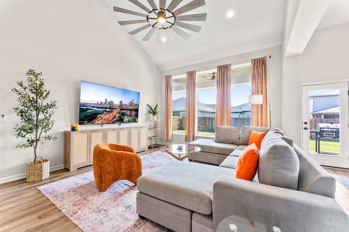 Close To Cota & Downtown | Cozy & Luxe | 4br - Austin, TX