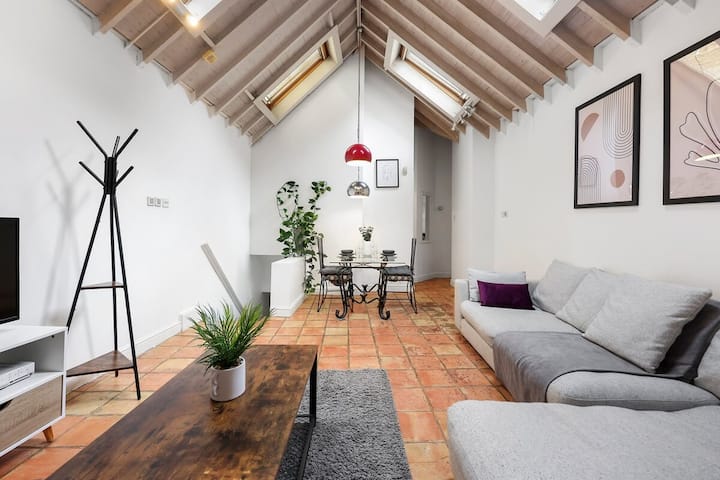 Cozy Private 1-bedroom Apartment In Hoxton - Charing Cross - London
