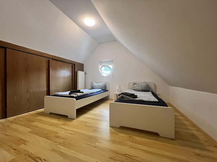 K101 Og-d Nüssenberger Hof - Cologne