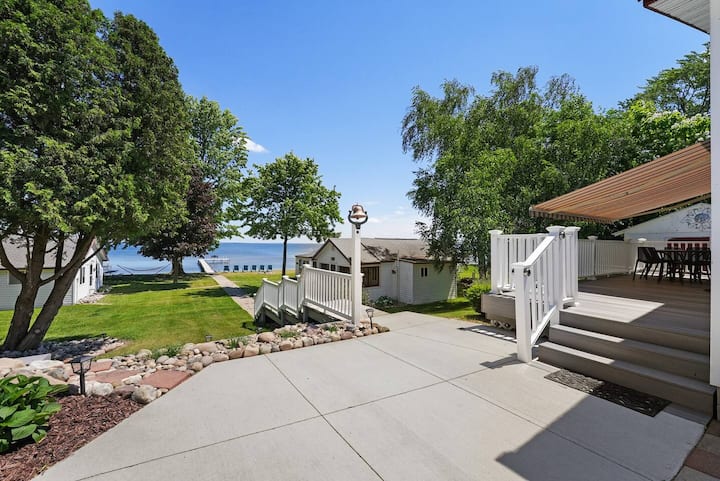 Family-friendly Lakefront Retreat At "The Roost" - Míchigan