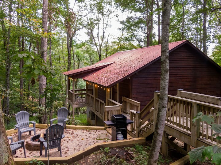 Due West - Charming Boone Cabin In The Woods! - Boone, NC