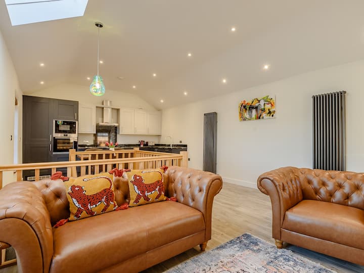 2 Bed In Dalston (93820) - Carlisle