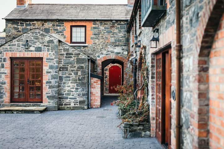 Cosy Rustic Cottages For Large Groups - County Down
