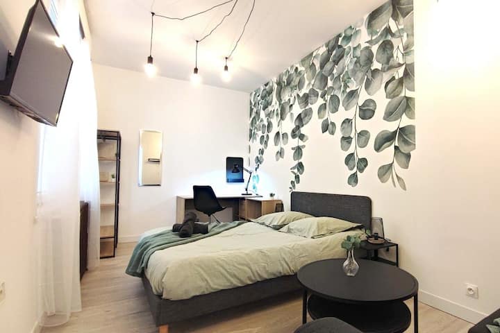 Studio Calme Vue Sur Jardin, Wifi - Mouscron
