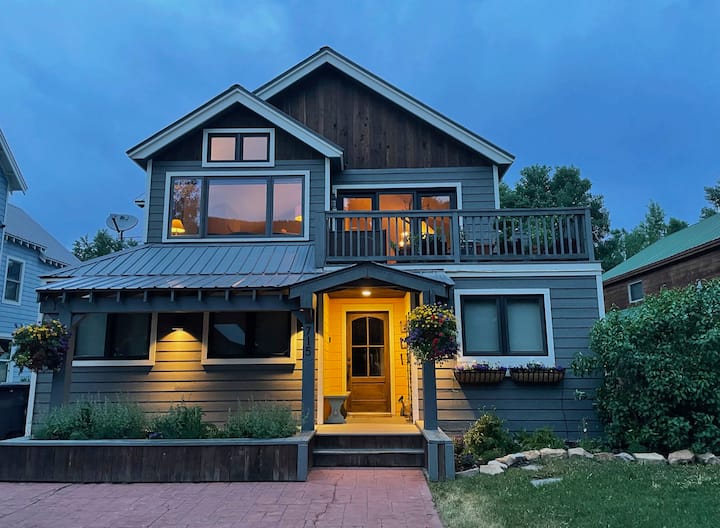 Mancos Lodge - Pet Friendly! New Hot Tub! - Crested Butte, CO