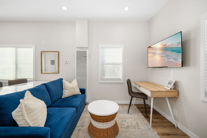 West Oceanfront Oasis 5 - Newport Beach, CA