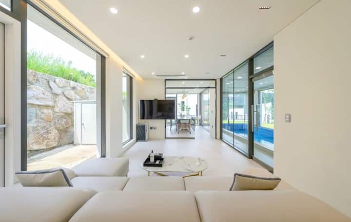 멋진풀빌라 객실, A타입(4인기준/임의배정)2 - Gyeongju-si